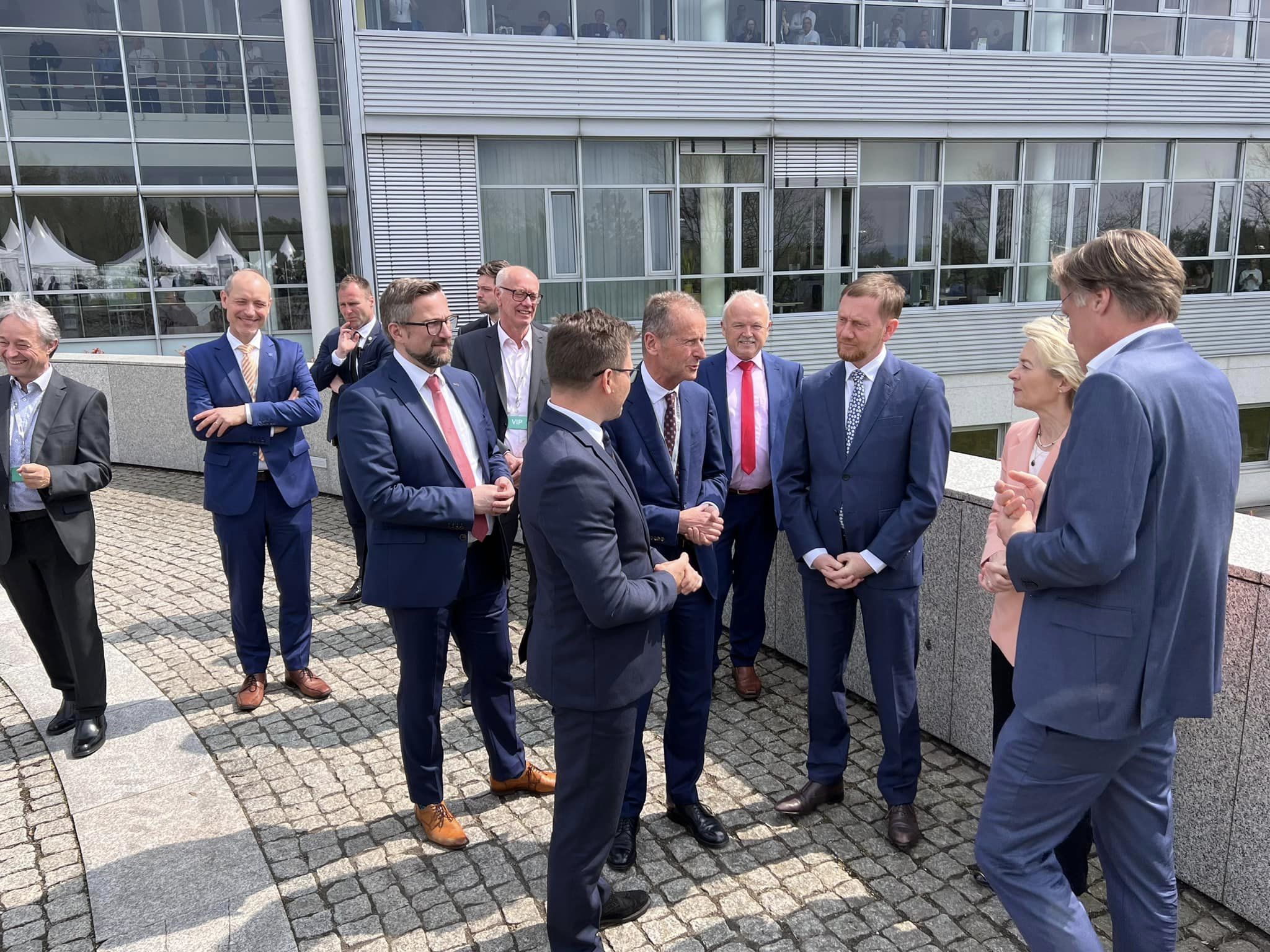 Spatenstich für die neue Infineon Smart Power Fab in Dresden - # ...