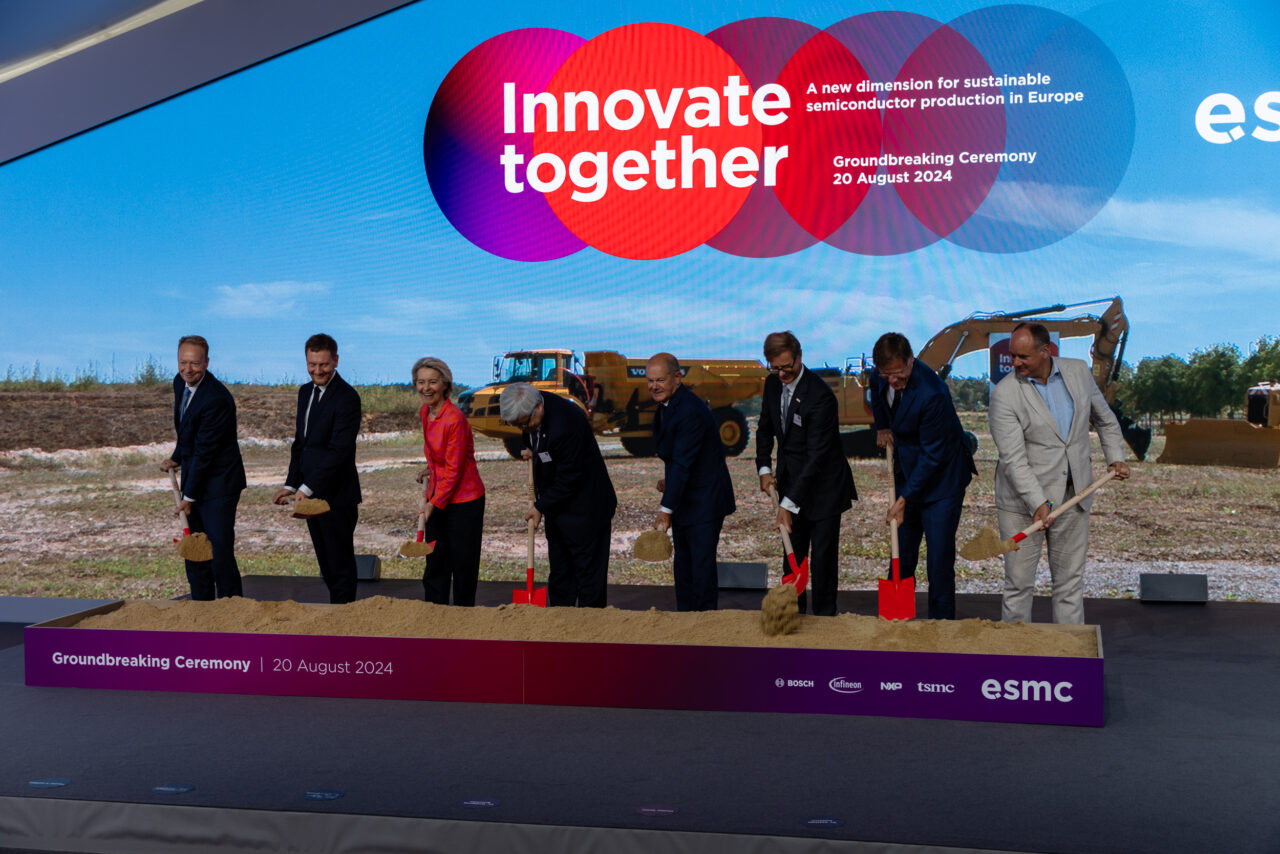 Meilenstein im Silicon Saxony: Spatenstich für ESMC - #ZUKUNFTblog ...